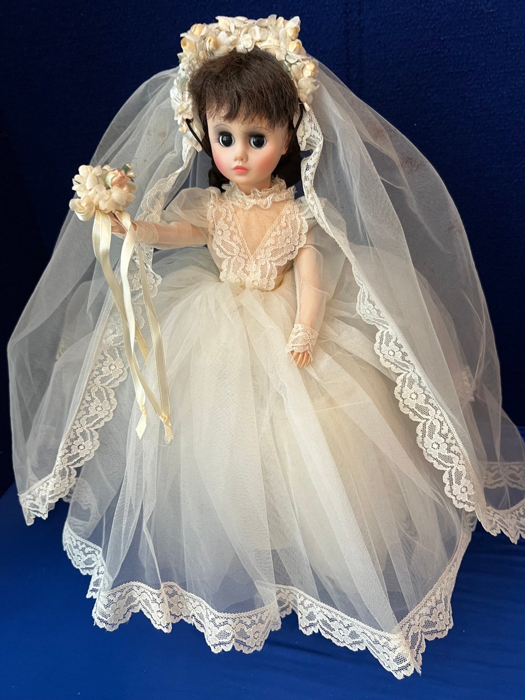 Vintage Elise Bride Madam Alexander 17 Doll With Brunette Hair and ...
