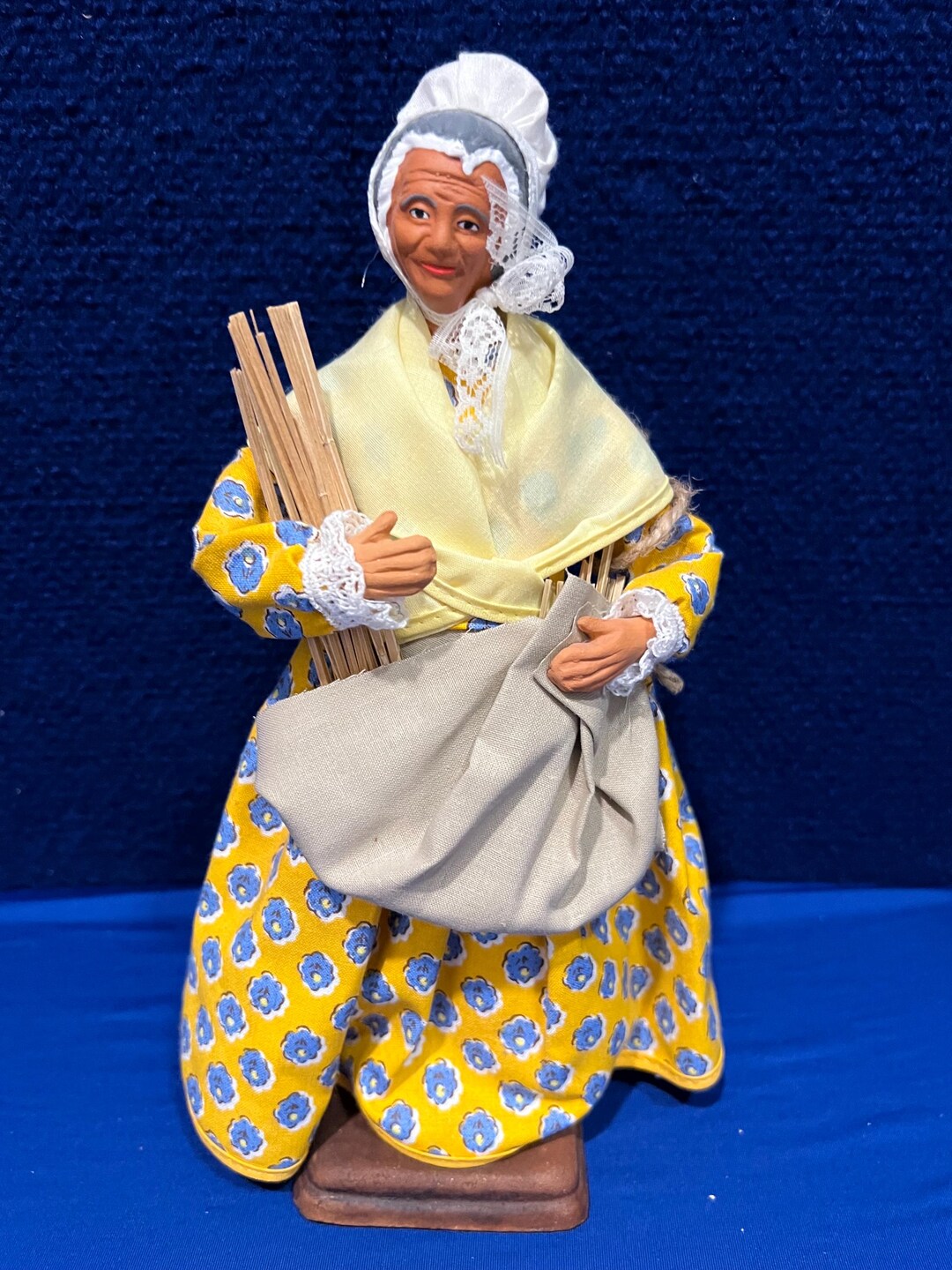 Vintage French Santon Figurine: Provence Old Woman, Signed Jolamde ...