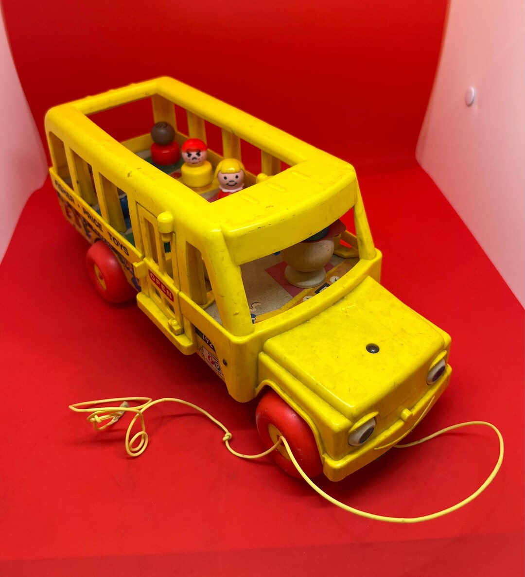 Vintage 1965 Fisher Price Original School Bus Pull Toy With 7 Little ...