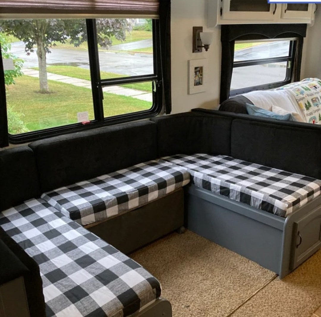 Elastic Fitted & Protective Cushion Cover for Indoor Furniture, Sofa ...