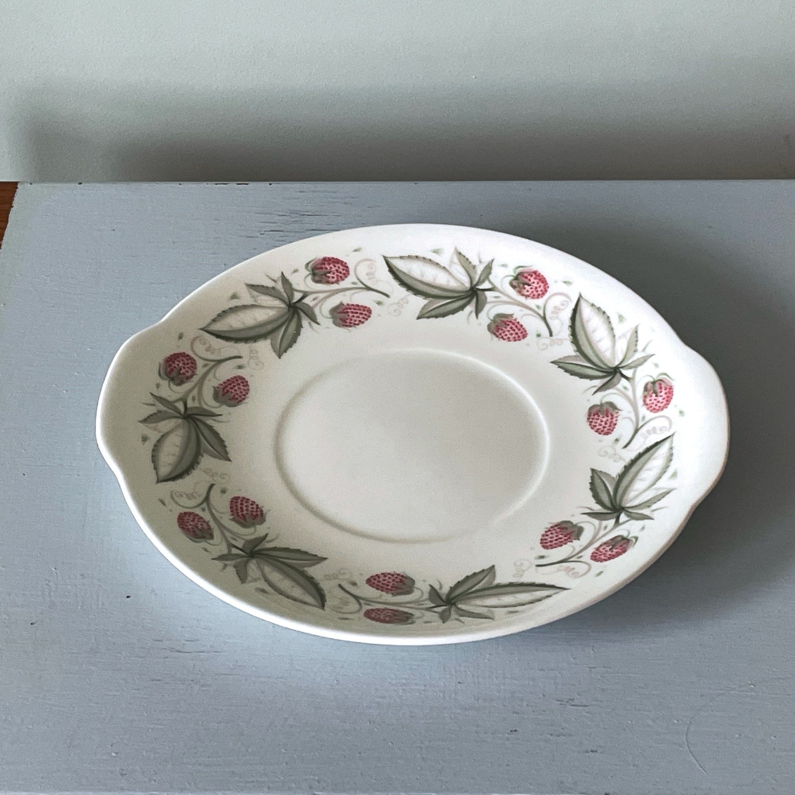 SUSIE COOPER Wild Strawberry Bone China Cake or Sandwich Platter ...
