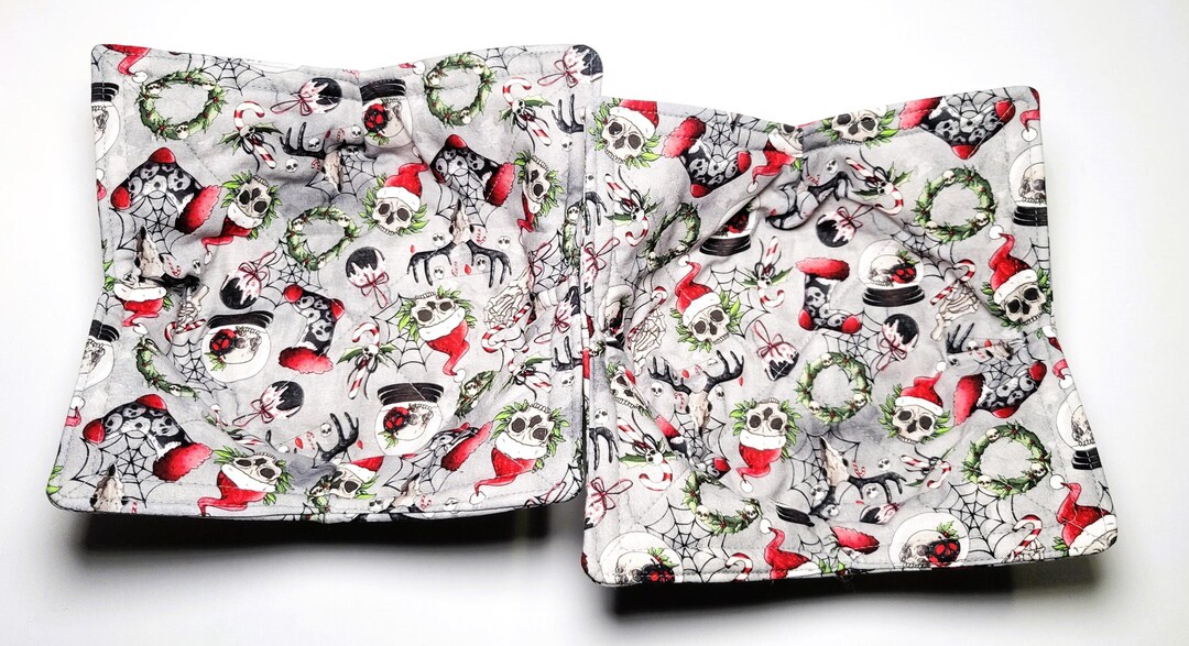 2 Pack Bowl Cozy Gift Set - Dark Creepy Christmas - Skulls Webs ...