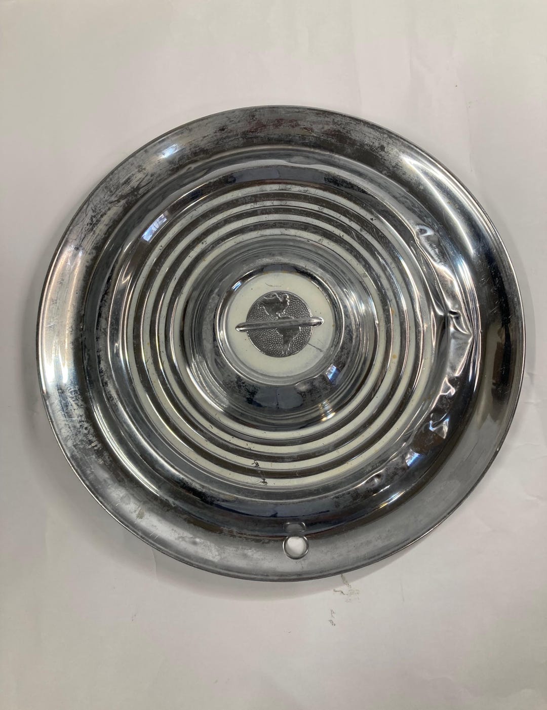 Oldsmobile Jetstar Starfire Rocket Holiday Fastback Hubcap Wheel Cover ...