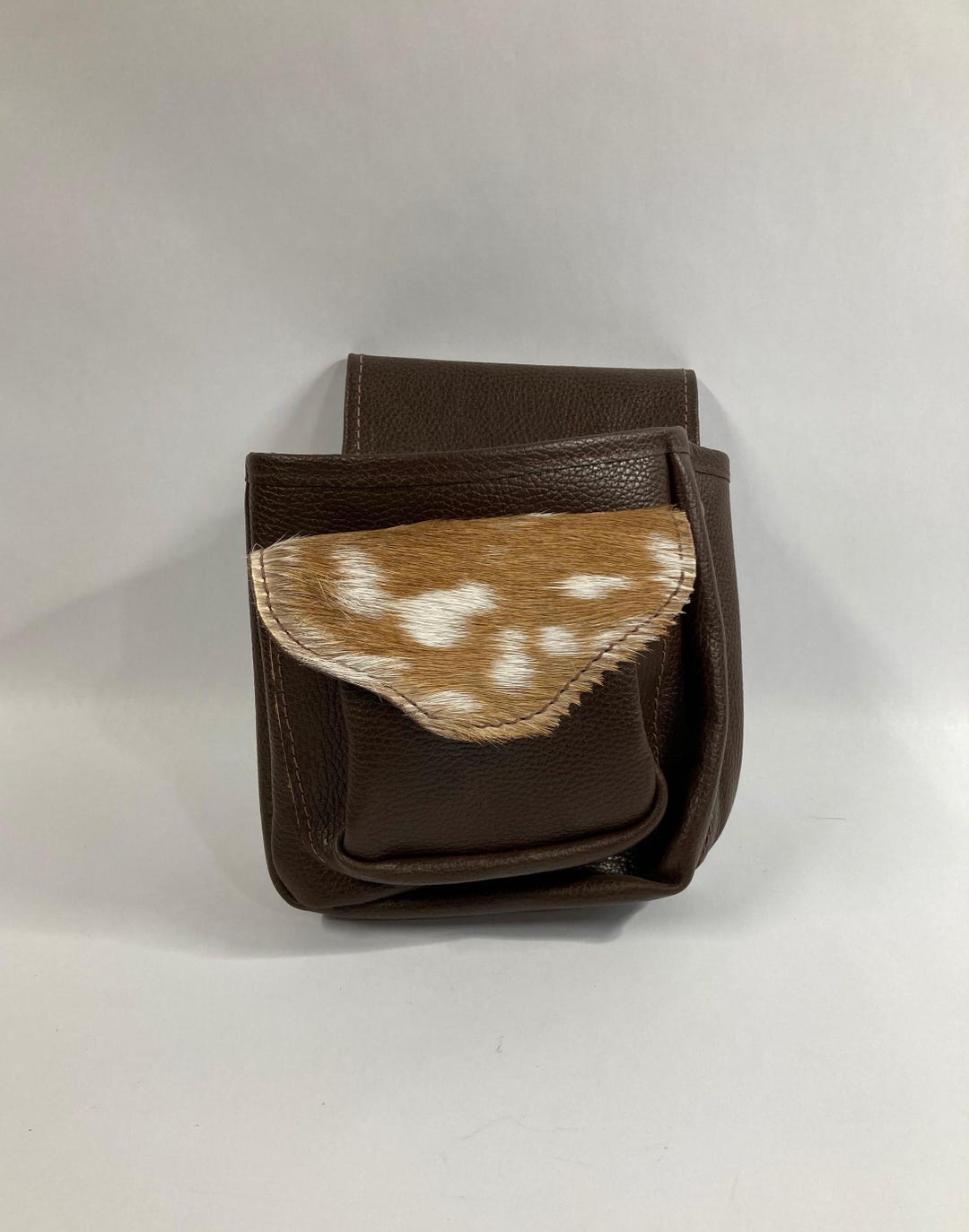 SWS Axis Deer Hide & Brown Pebbled Leather Clay Sports Bag With Front ...