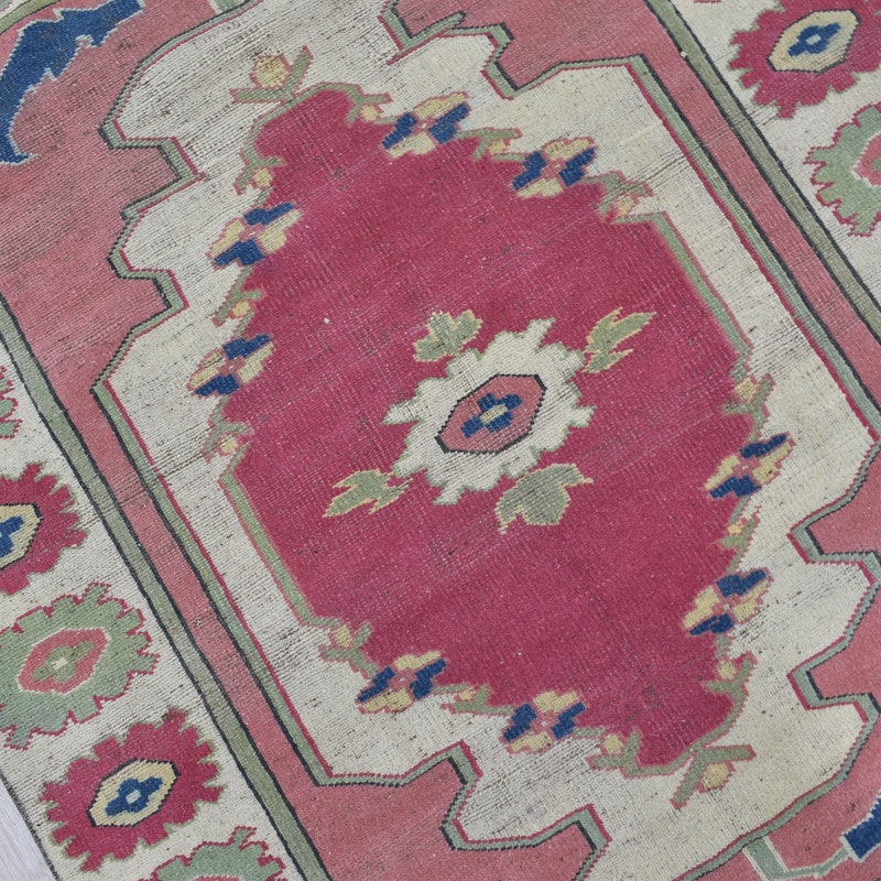 Pink Vintage Rugs - Etsy