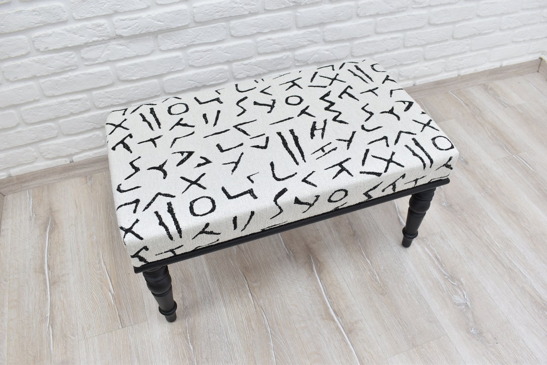 SUPER COOL Moroccan Pouf Bench, Ottoman, Footstool, Upholstered Bench ...