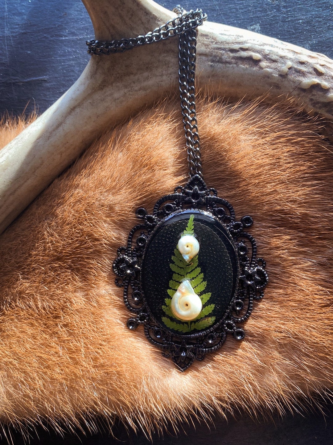 Sea Witch Bezel Pendant ~ Seashell and Fern Gothic Resin Pendant - Etsy