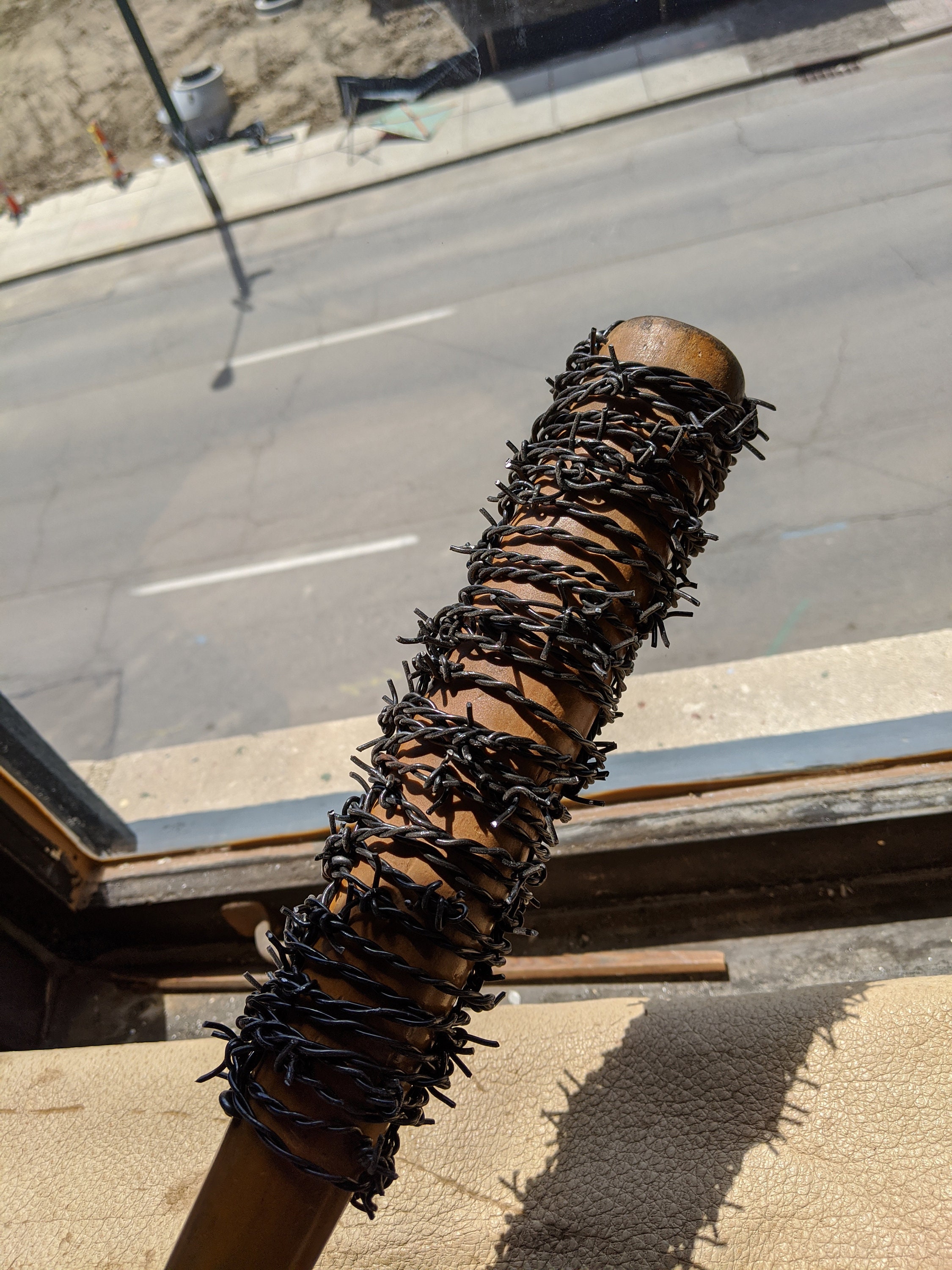 WD Barbed Wire Wrapped T-ball Bat, Wilson, the Son of Lucille, Short ...