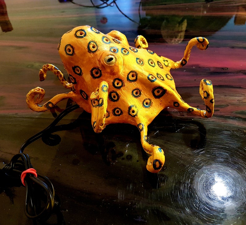 Blue Ringed Octopus Statement Lamp Sculpture - Etsy