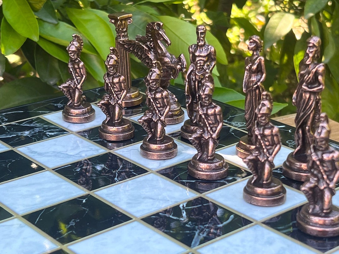 Vip Chess Set With Storage - Custom Chess Set for Christmas ...
