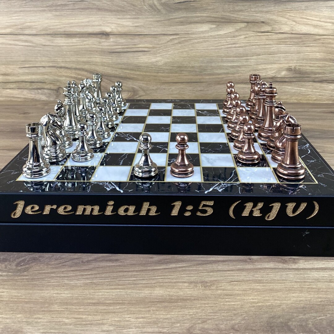 Personalized Chess Set- Birthday Gift to Him /her - Custom Chess Board ...