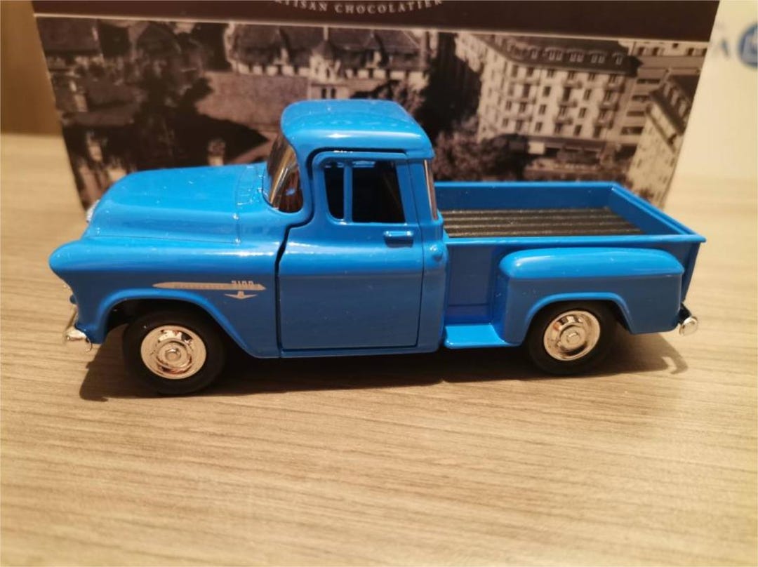 Welly 1955 Chevorlet Chevy Pick up Diecast Model Car Scale - 1/39 ...