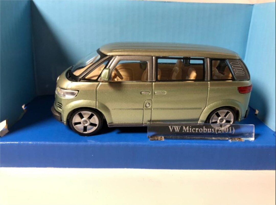 Cararama 2001 Volkswagen VW Microbus Diecast Model Car - Scale 1/43 ...