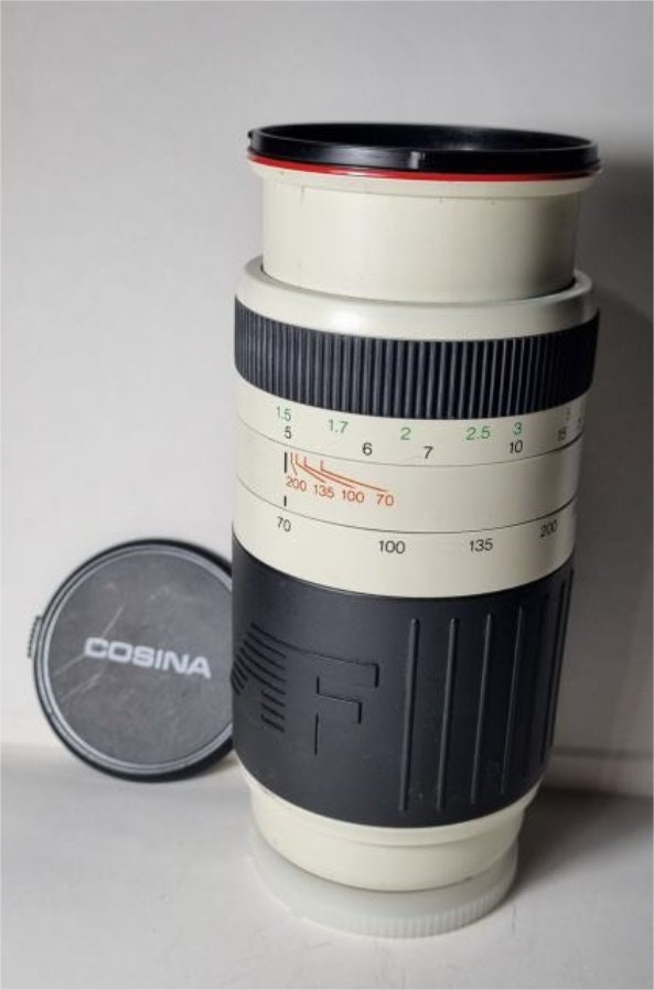 Cosina 70-300mm F/4.5-5.6 MC Lens - for Minolta/sony Mount - White ...