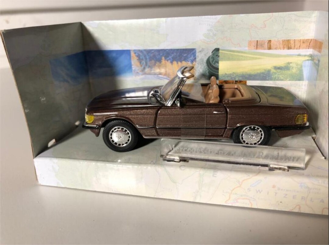 Cararama Mercedes-benz 560 SL Roadster Diecast Model Car - Scale 1/43 ...