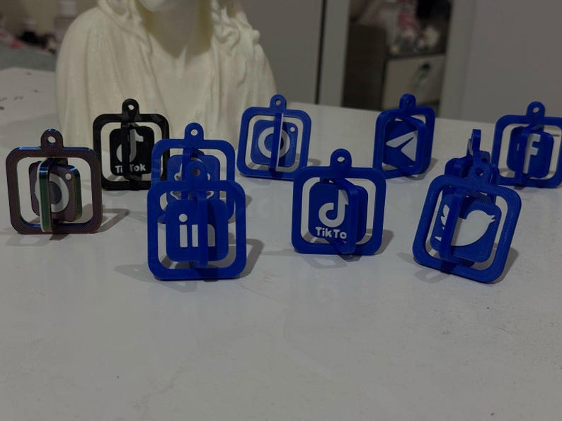 3D Print NFC Keychain .STL Files: Social Media Flipping Tag - Etsy