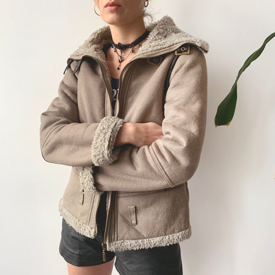 Vintage 90's Beige Earth Tone Classic Grunge Faux Sheepskin Full Zip ...