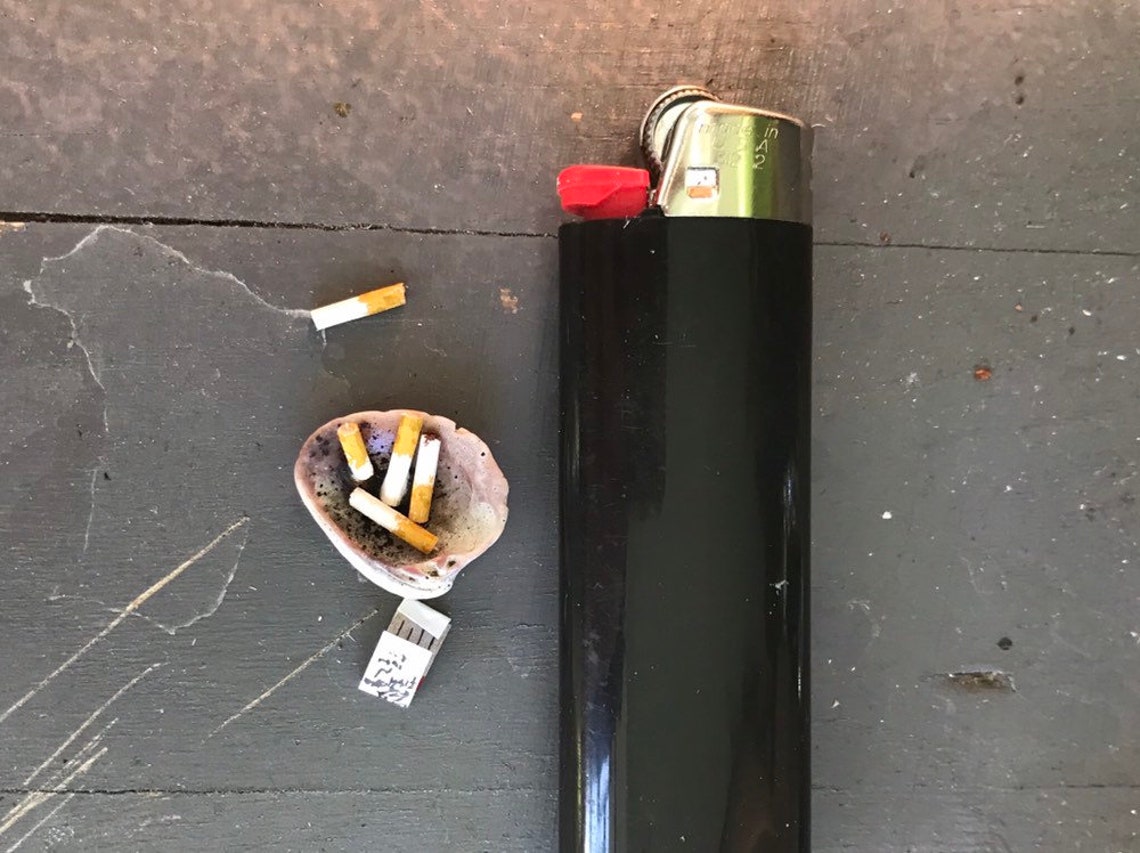 1:12 Scale Miniature Cigarettes and Shell Ashtray With - Etsy