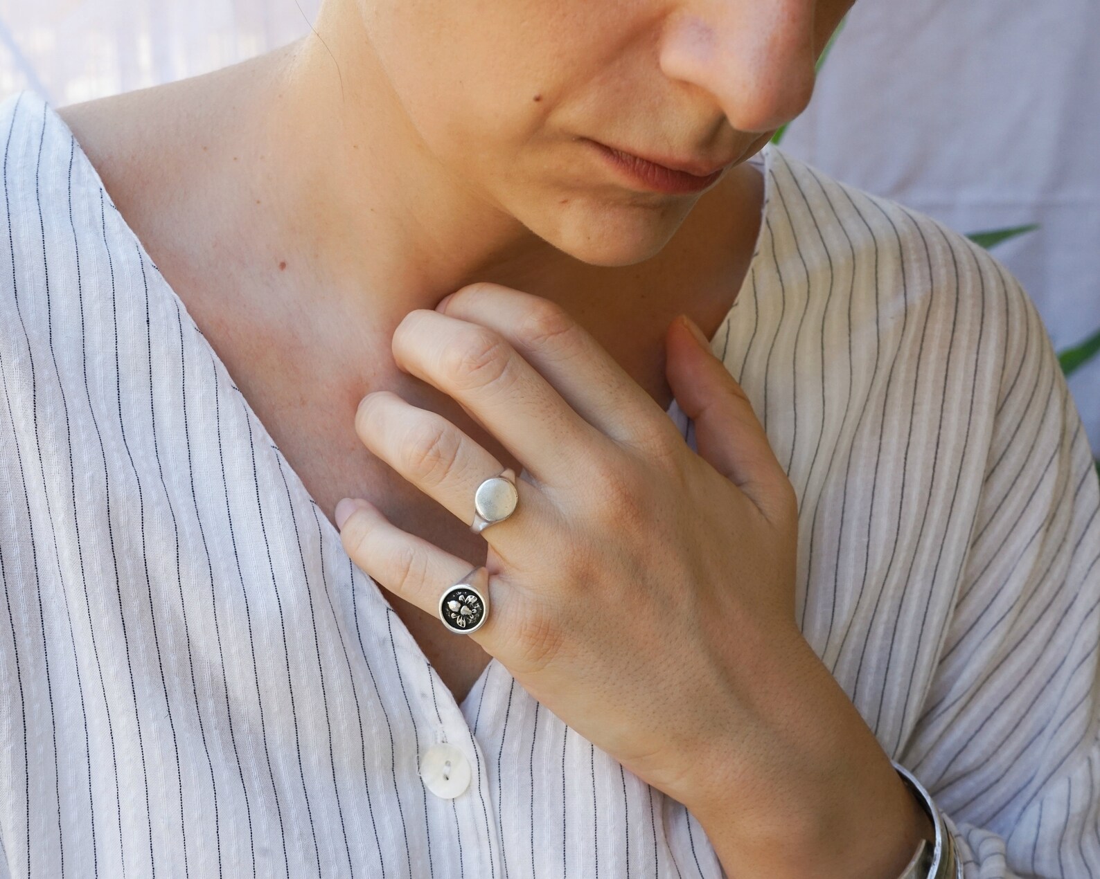 Silver BEE STAMP signet ring Boho simple chevalier ring | Etsy