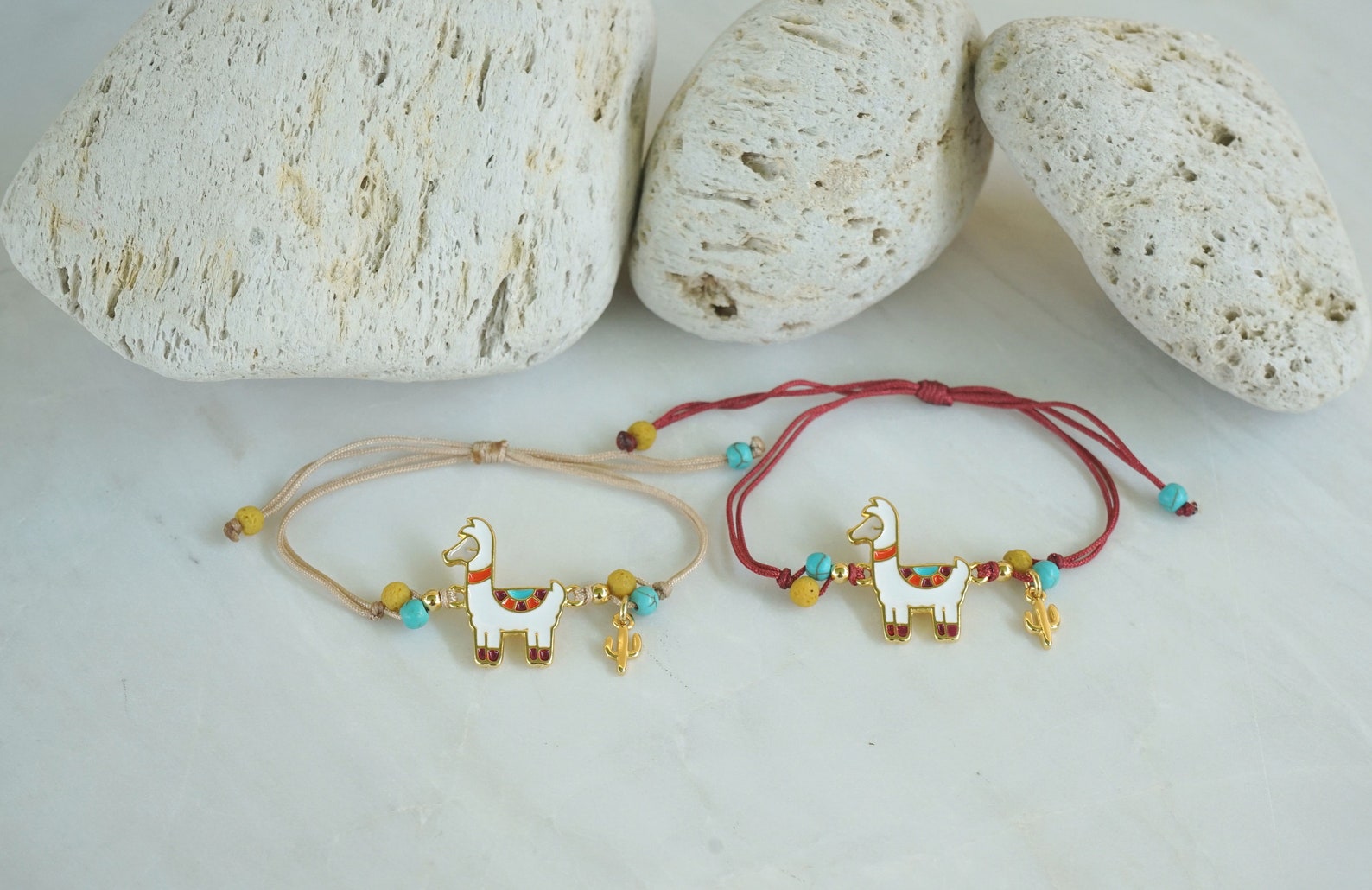 Gold Llama Charm Beaded Bracelet Alpaca Bracelet Pet Gift - Etsy