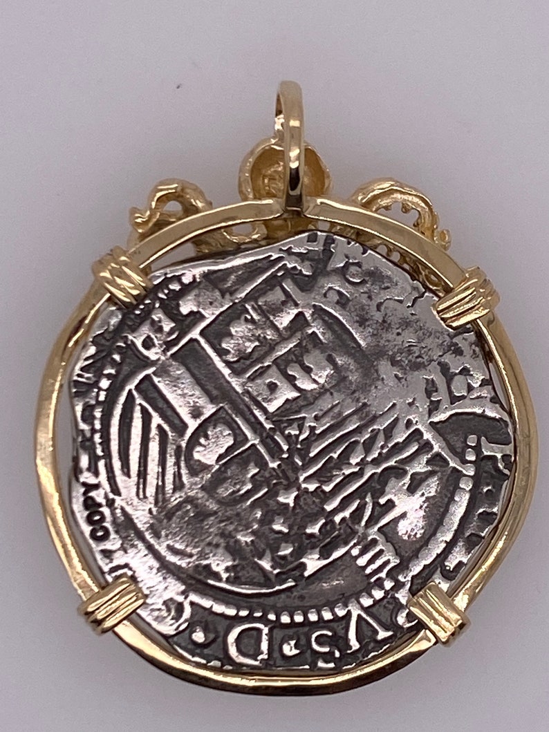 ATOCHA Coin Octopus Pendant 14K Gold Nautical Sunken Treasure - Etsy