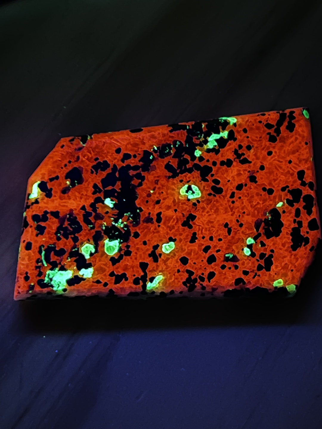 FLUORESCENT ( 140 Ct. ) Franklinite / Willemite Designer Cabochon From ...