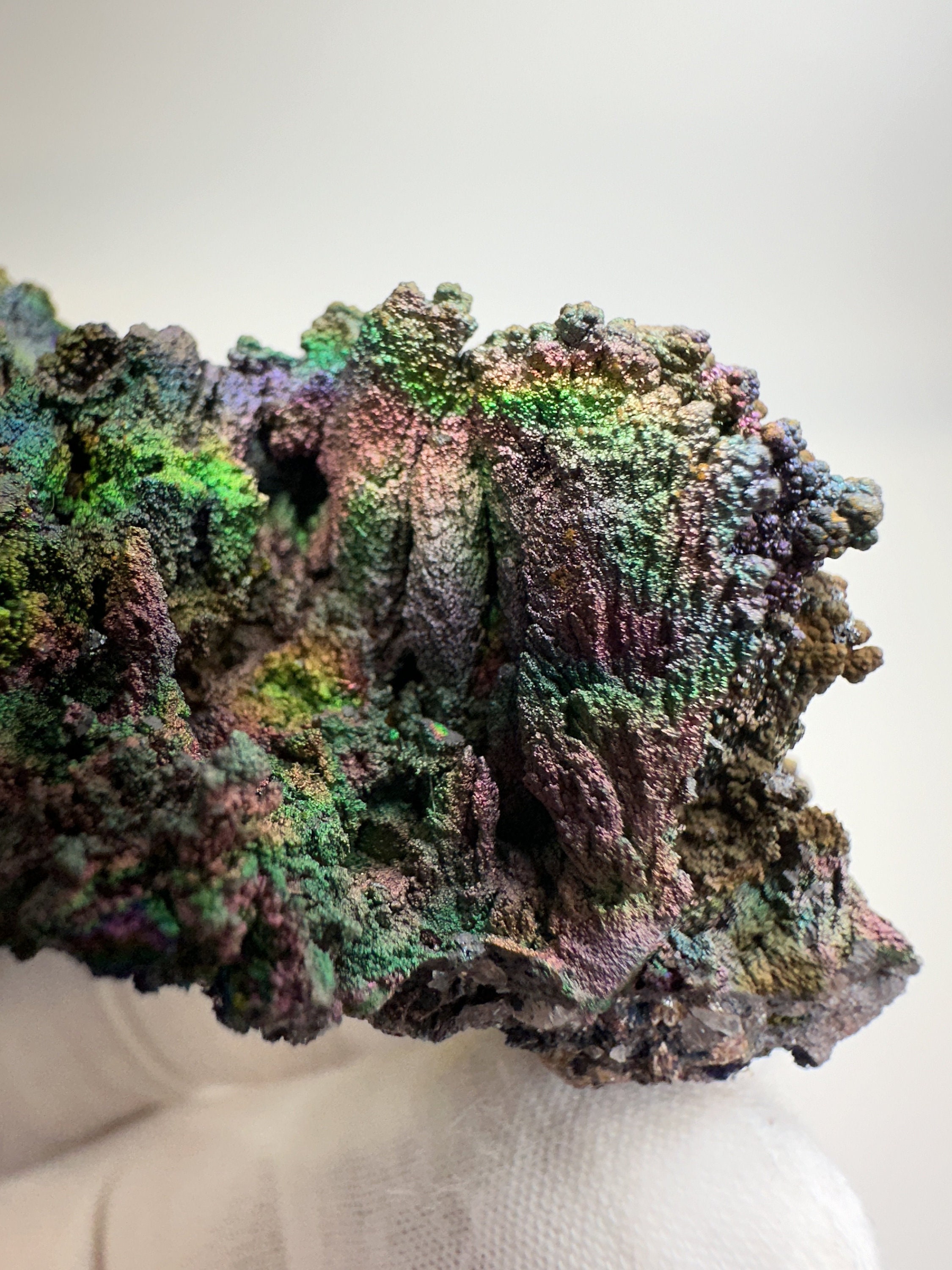 Bright RAINBOW Colors___rare IRIDESCENT Hematite__graves Mtn. - Etsy
