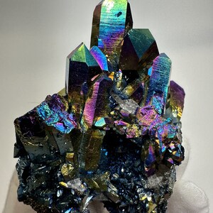 Incredible Rainbows___ Titanium Rainbow Aura Arkansas Quartz Crystal ...