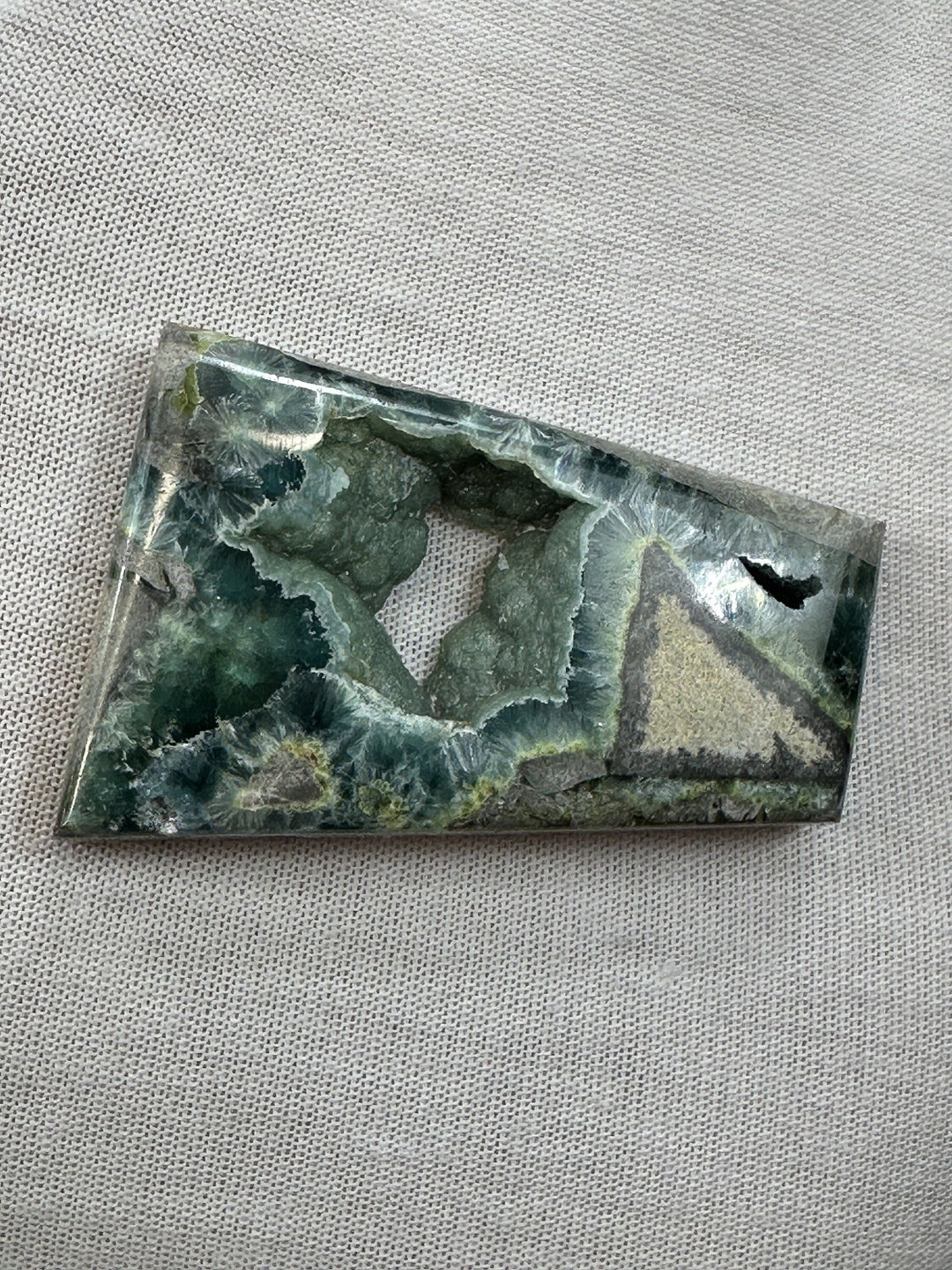 Incredible High-end RARE 96.5 Ct. Polished Green Wavellite Designer ...