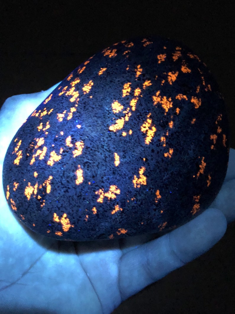 Free UV Light__Huge 3lbs 2 oz YOOPERLITE Fluorescent | Etsy