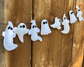 Hey Boo Garland With Yarn Ghost Halloween Garland - Etsy