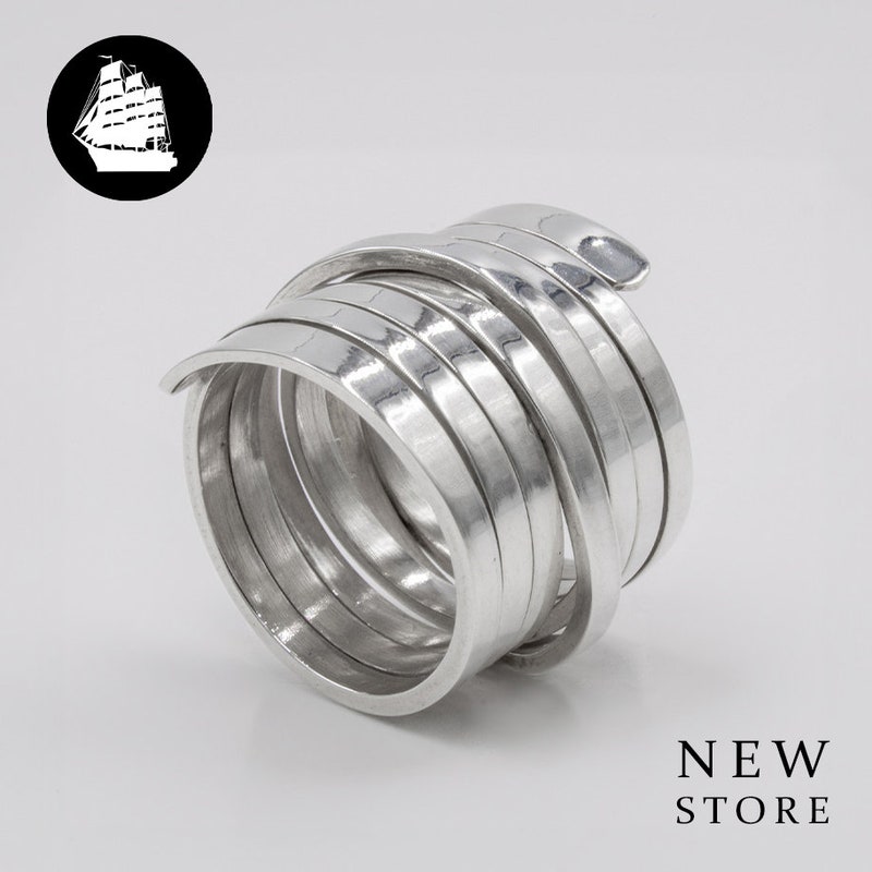Silver Gift Wrap - 60+ Gift Ideas for 2024
