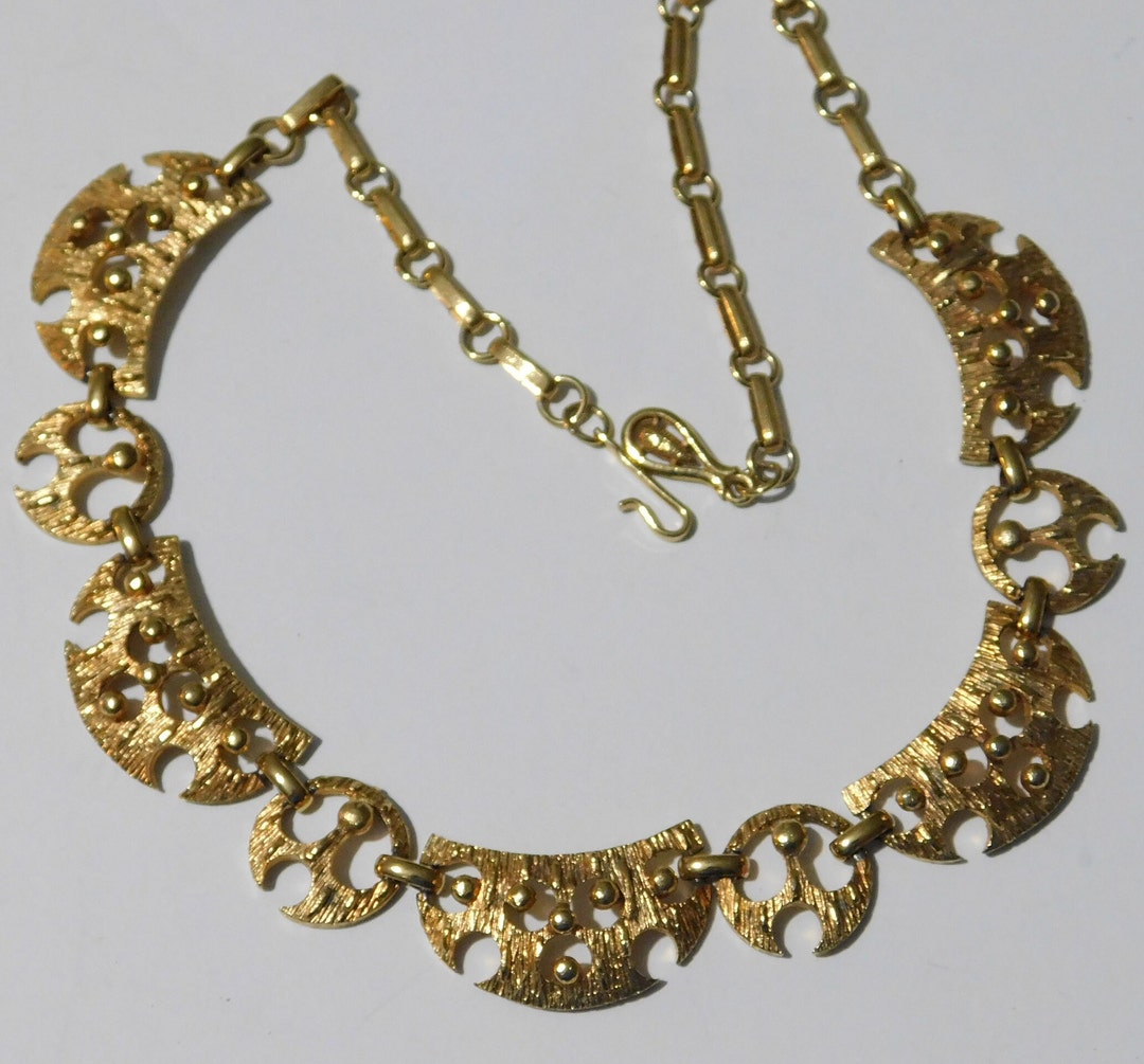 Coro Necklace Textured Cut Outs With Balls Gold Tone Signed in Hook ...