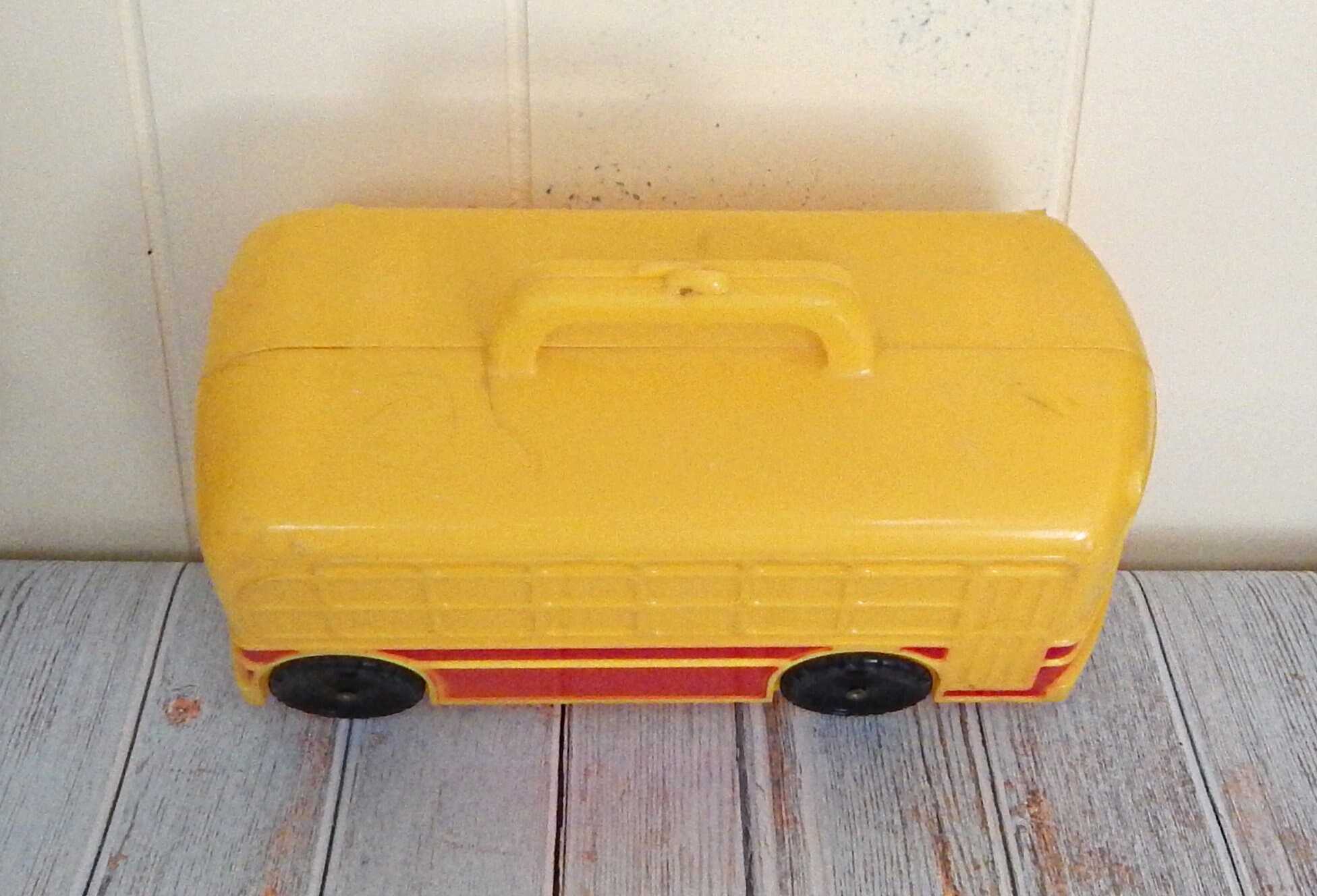 Vintage Yellow Plastic School Bus Lunch Box - Etsy