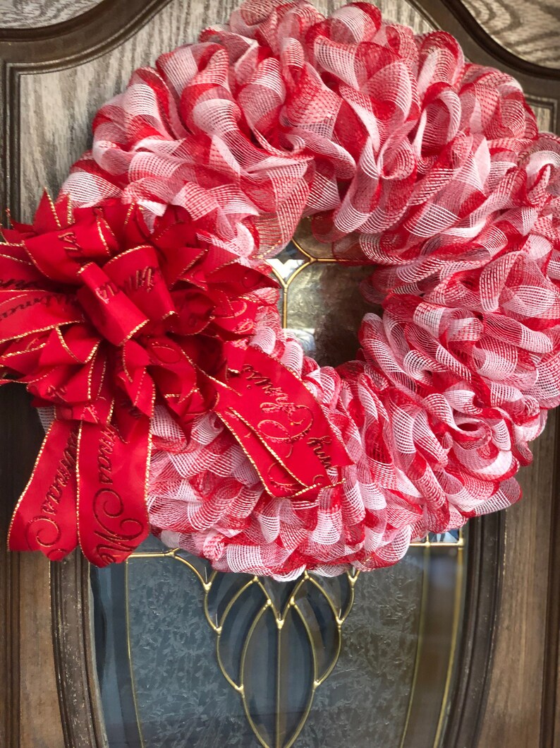 20 Inch Red Deco Mesh Ruffled Wreath Christmas Wreath Etsy