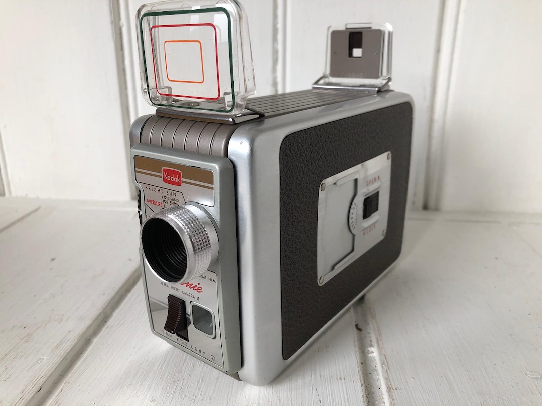 Vintage 1958 Kodak Brownie 8mm Movie Camera: Mid-century Decor - Etsy