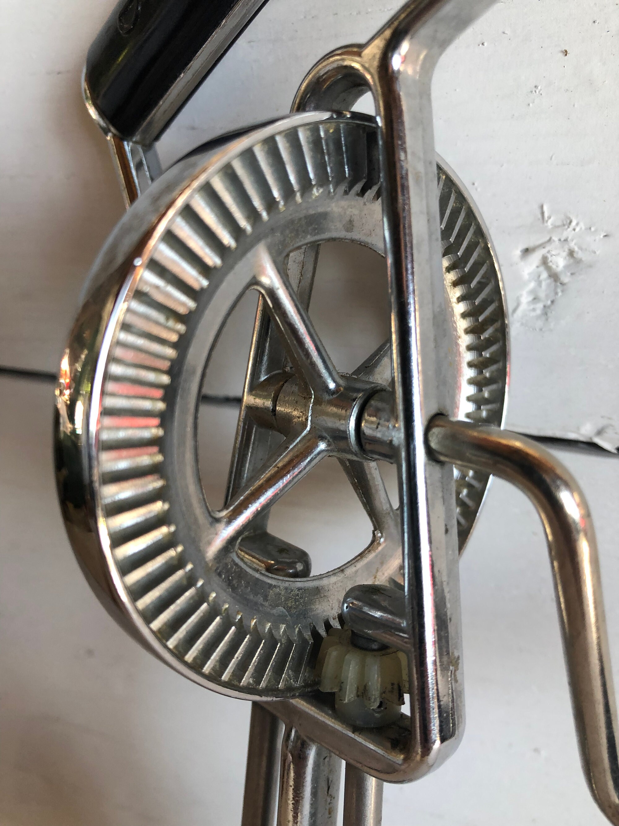 Vintage Maynard Hand Kitchen Mixer Stainless Steel Black 1950s Retro ...
