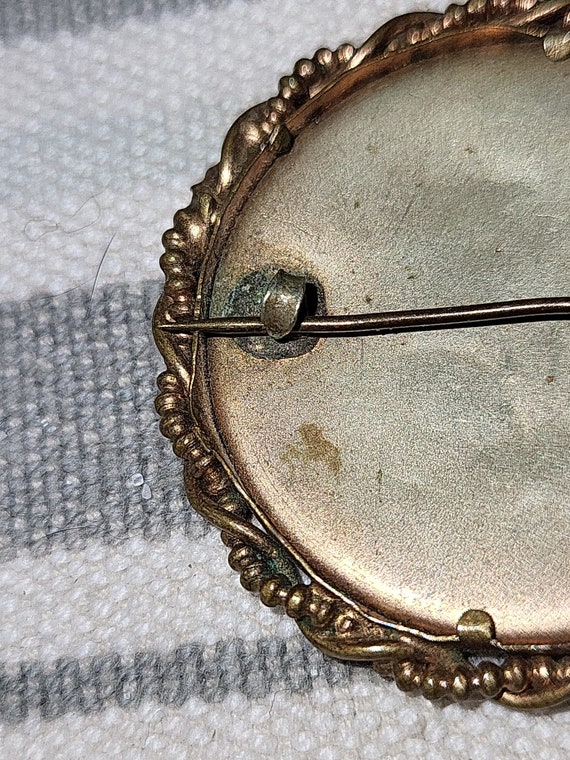 victorian Era pin - Gem