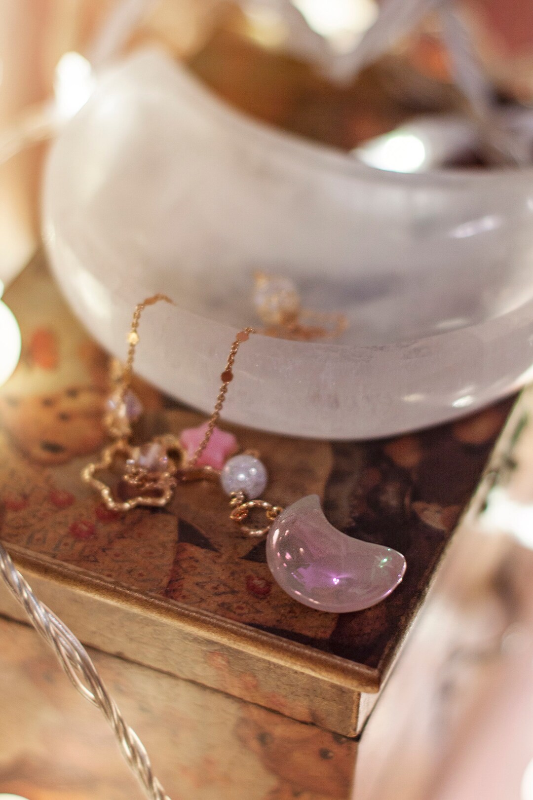 Aurora Quartz Moon Crystal Pendulum, Natural Crystal, Healing Pendulum ...