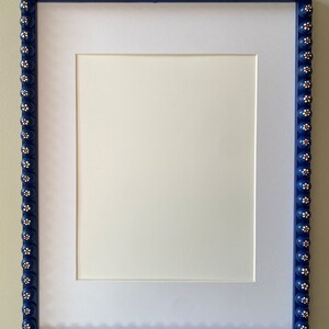 Hand Painted Navy Blue Bobbin Picture Frame With Daisies Made to Order ...
