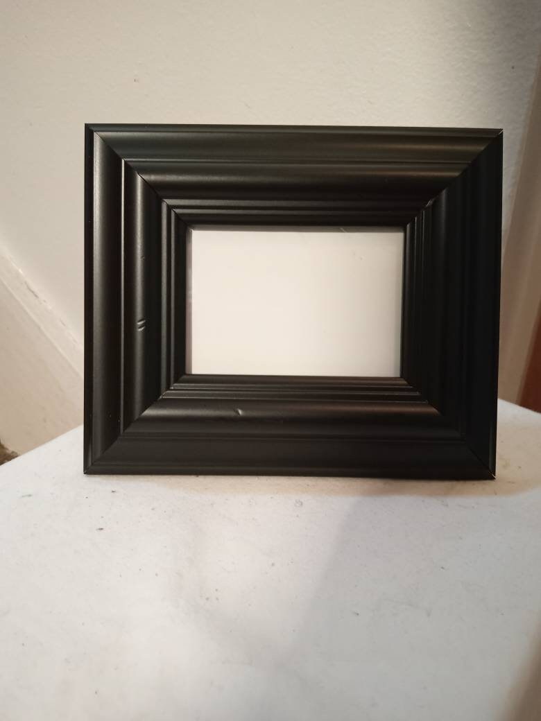 Cubiits -handmade Wooden Wallet Size Picture Frame - Etsy