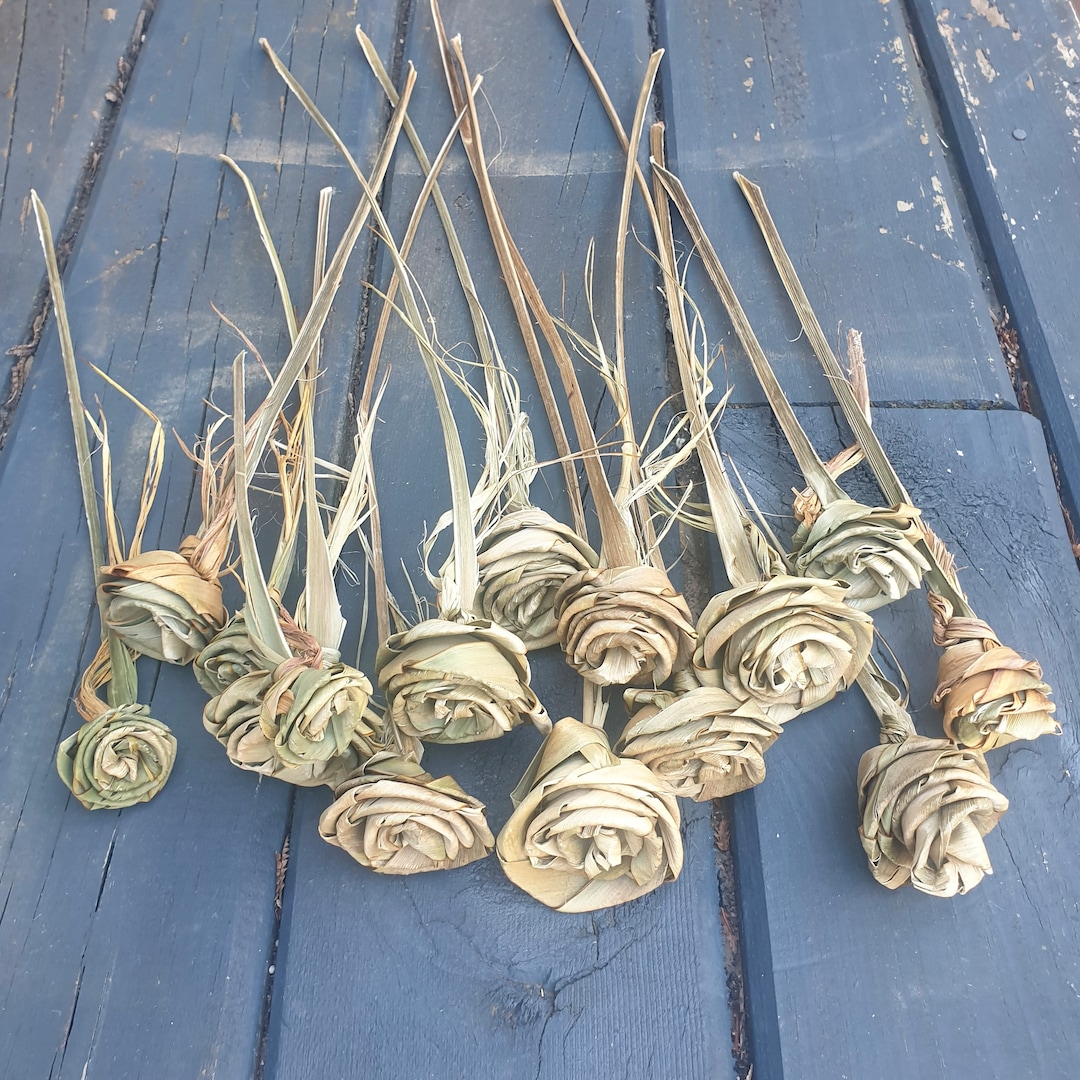 Handmade Flax Weaving Flowers / Harakeke Putiputi (maori Flax Weaving ...