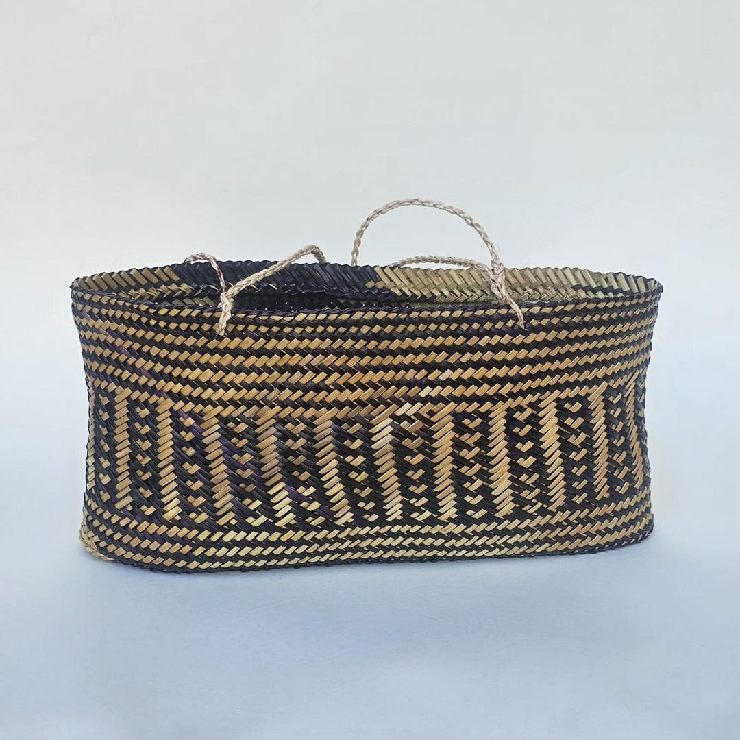 Traditional Māori Handwoven Kete – Natural Harakeke Basket With Black ...