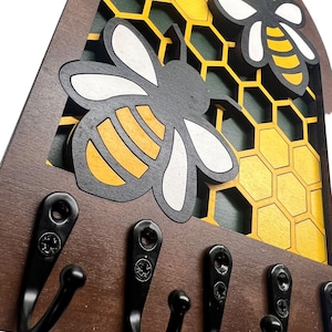 Bee Keyholder, Honeycomb Decor, Rustic Bee Decor, Bee Themed Gift ...