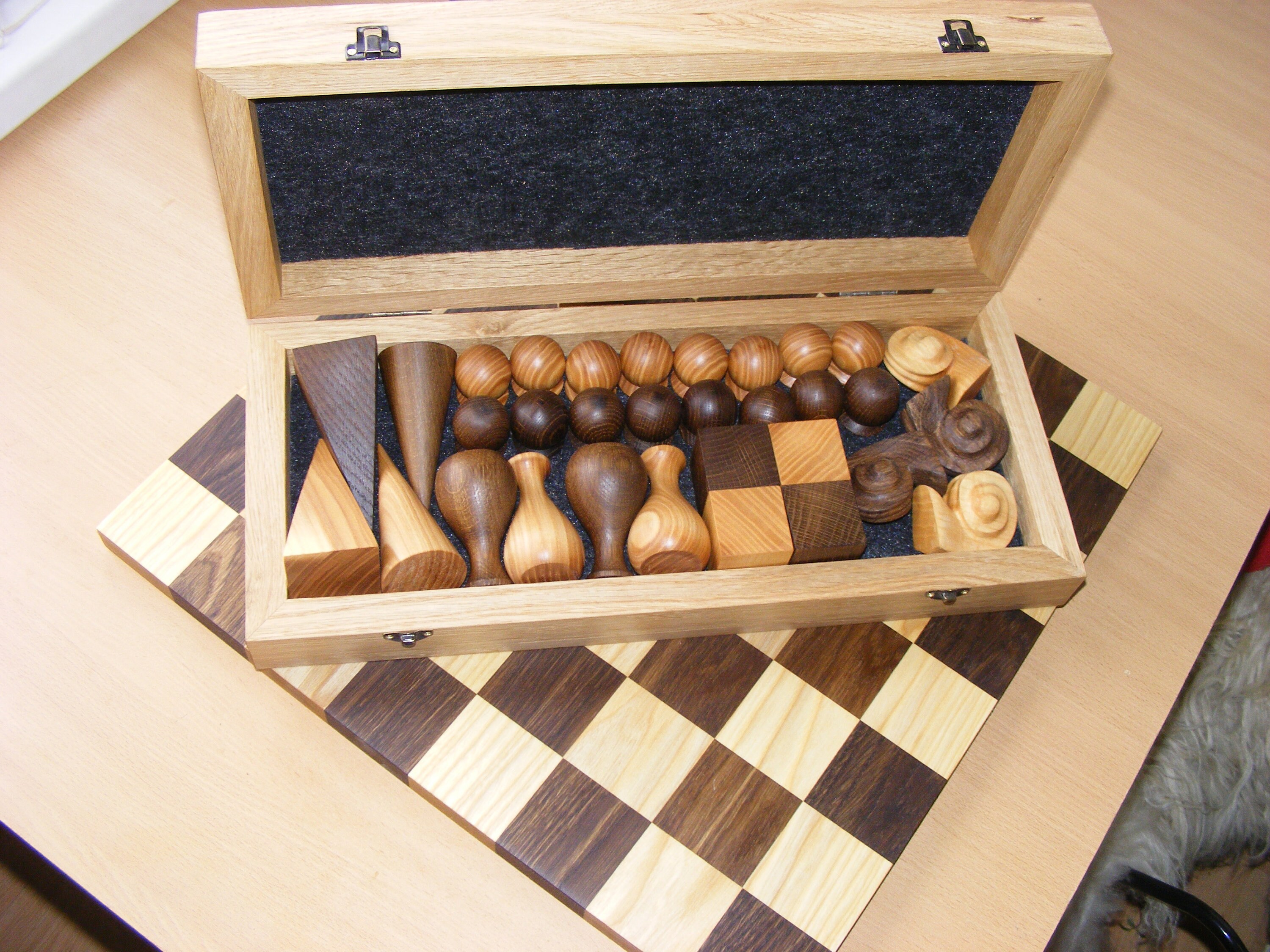 Handmade wood abstract geometric chess set in oak chest. | Etsy