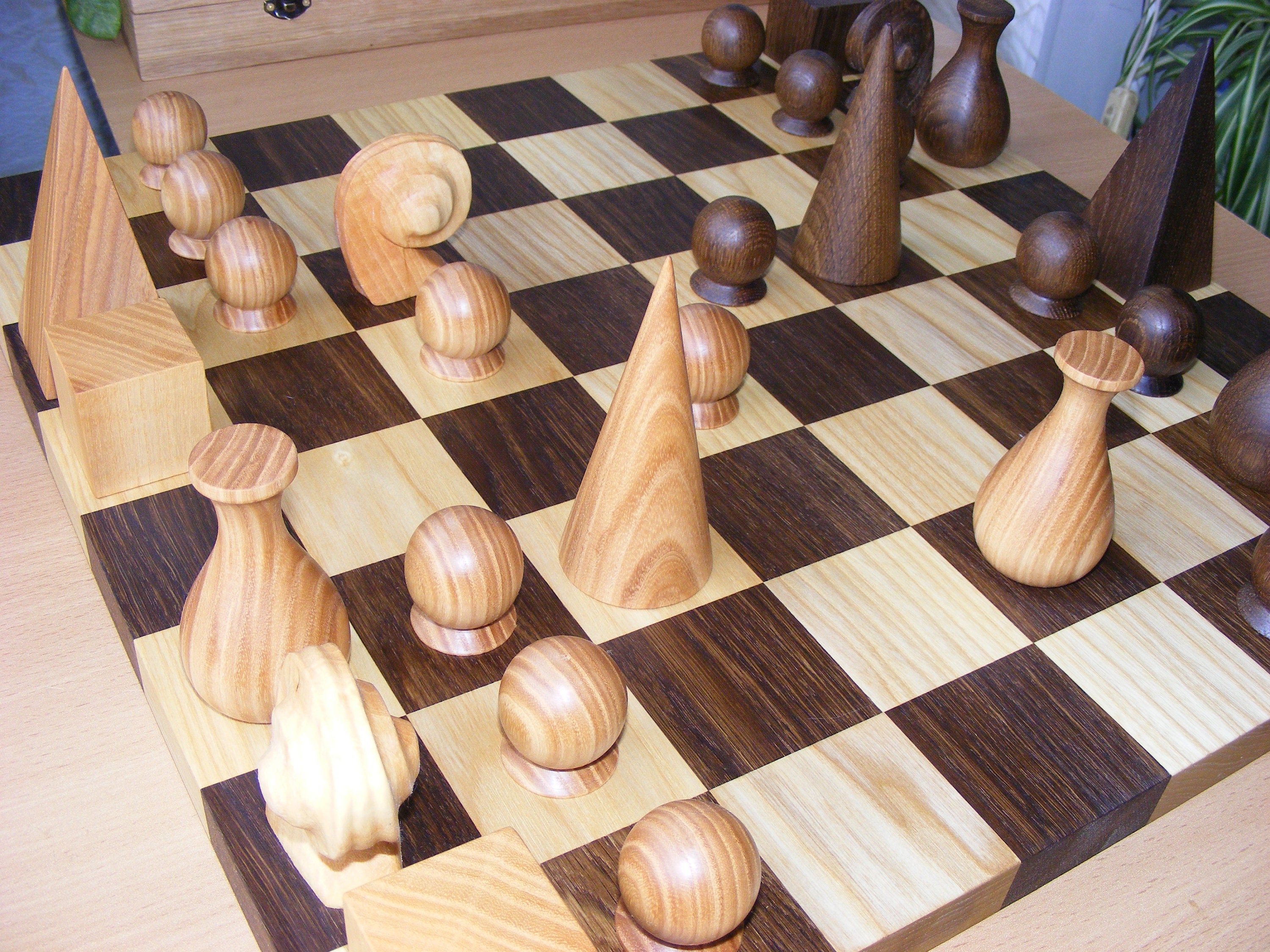 Handmade wood abstract geometric chess set in oak chest. | Etsy