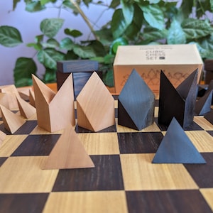 Cubic Chess Set by Charles O. Perry. Handmade Wooden Reproduction - Etsy