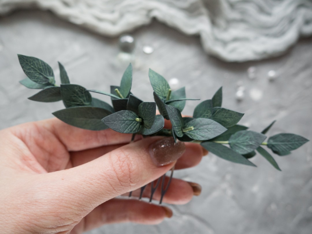 Eucalyptus Leaf Headpiece Greenery Hair Comb Wedding Piece - Etsy