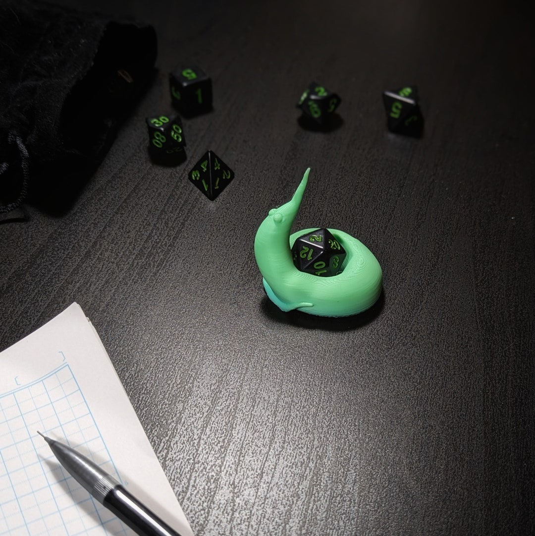 Worm on a String D20 Guardian, 3D Printed D20 Holder, Life Counter ...