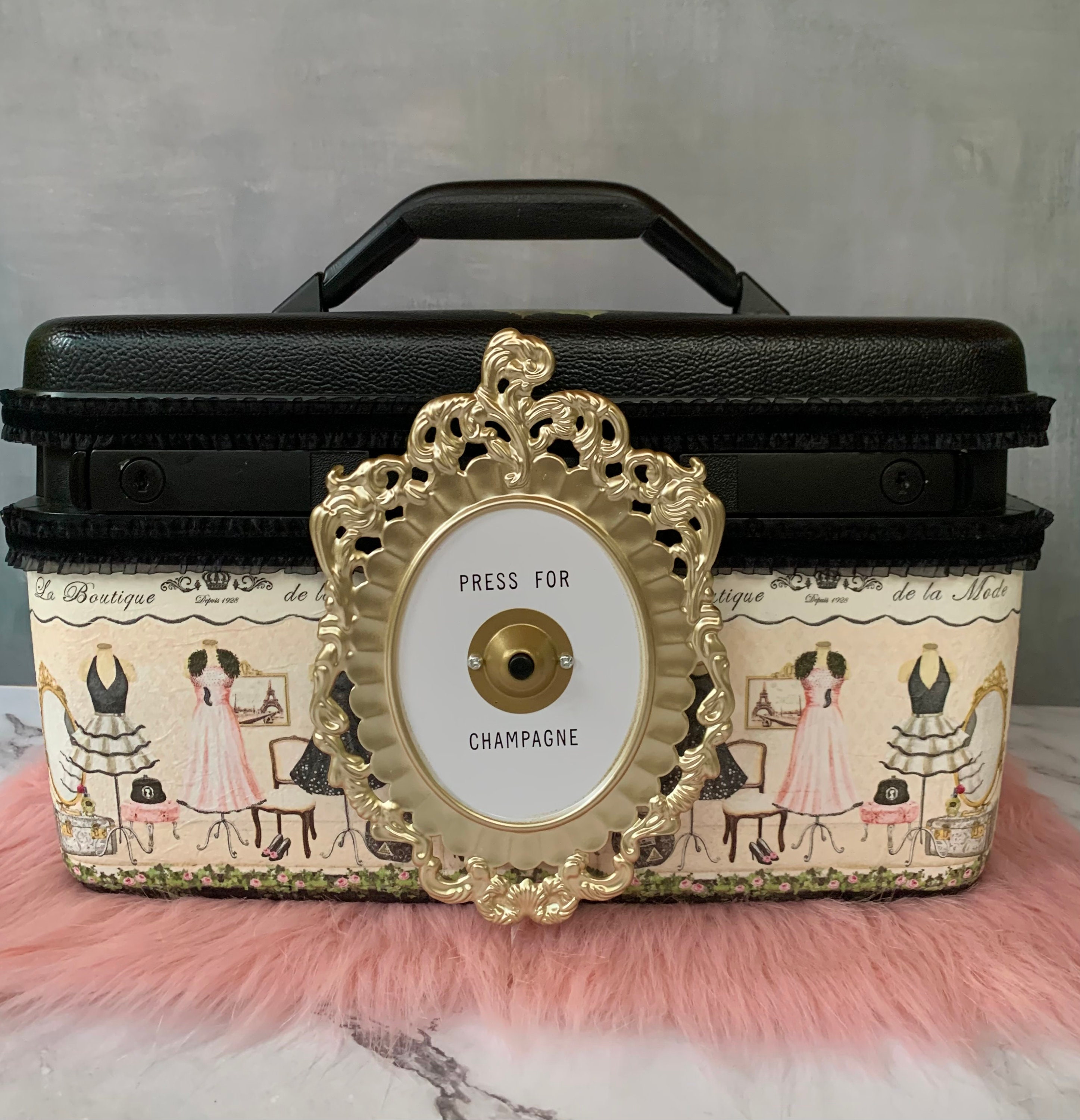 Upcycled Vintage Train Case, Vintage Samsonite Train Case W/keys ...